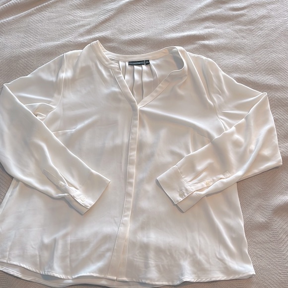 Apt. 9 | Tops | Xl Offwhite Buttonup Blouse | Poshmark